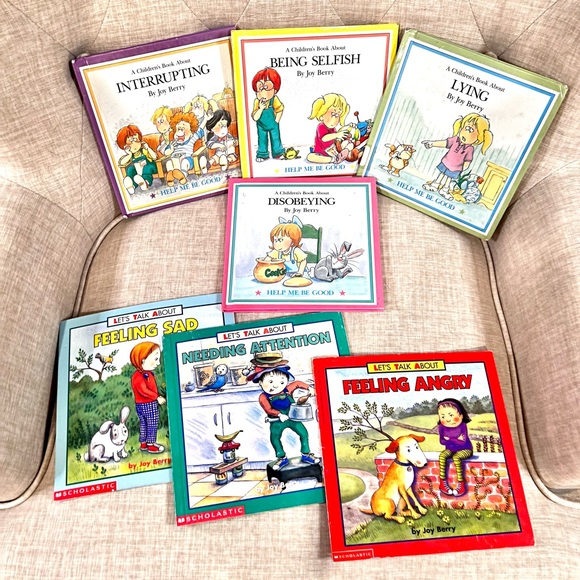 Other | 7 Childrens Books | Poshmark